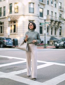 Trendy 2024 Business Outfits for Professional Women