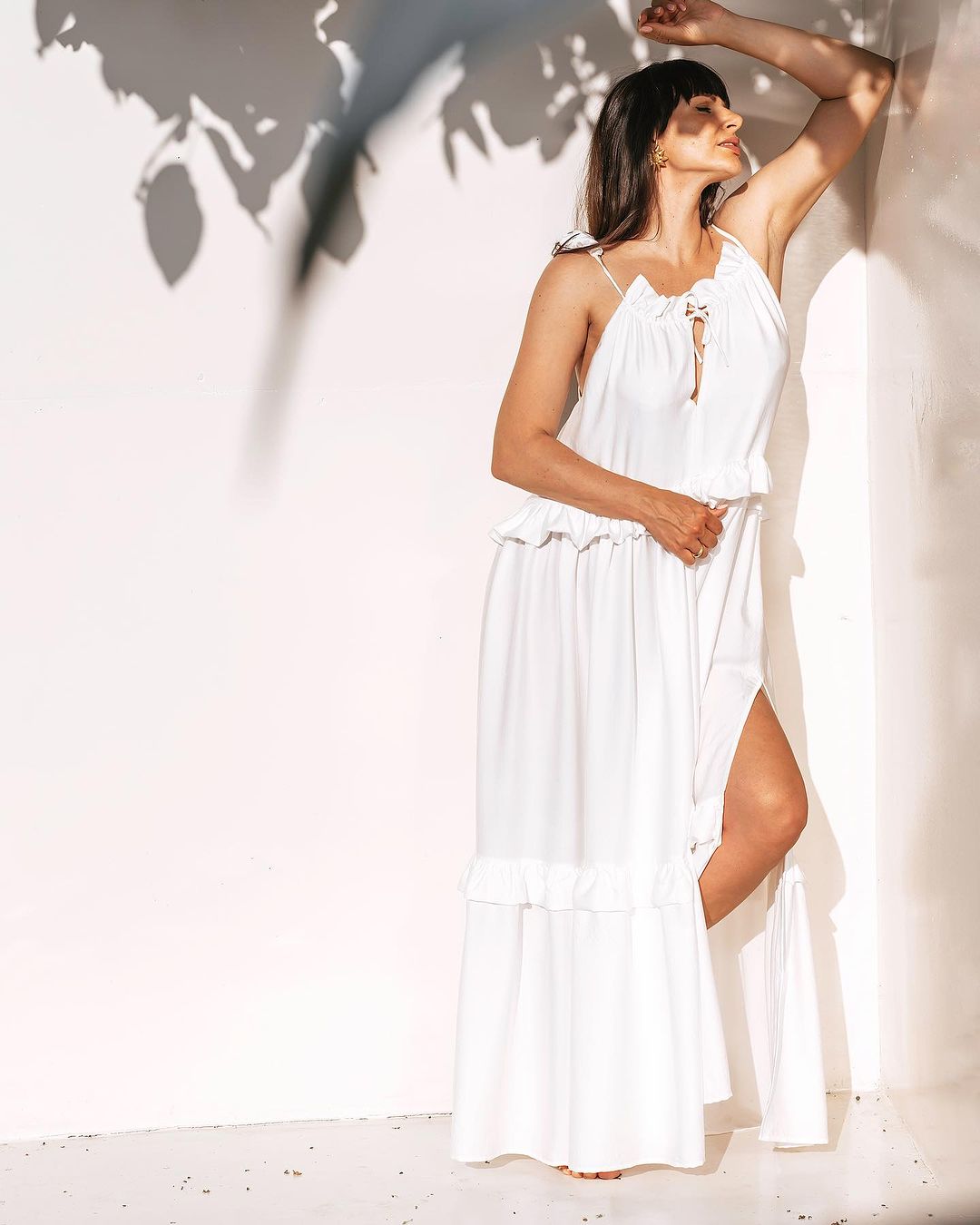 22 White Sundress Outfit Ideas for Every Occasion: Long, Short, Casual ...