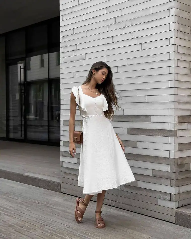 22 White Sundress Outfit Ideas for Every Occasion: Long, Short, Casual ...