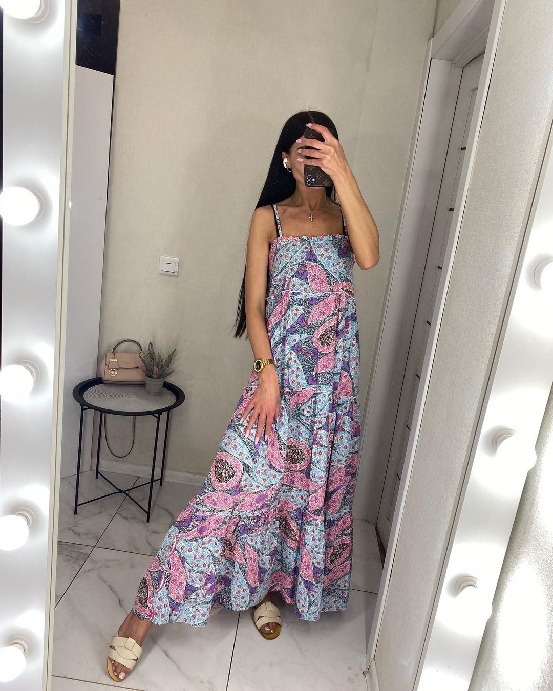 23 Ideas for Stunning Maxi Sundress Outfits: Casual, Summer, and More