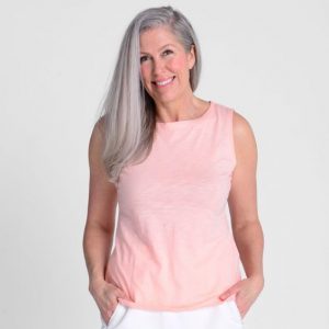 22 Ideas for Trendy Tops for Women Over 50 Year: Summer, Boho, Tank ...
