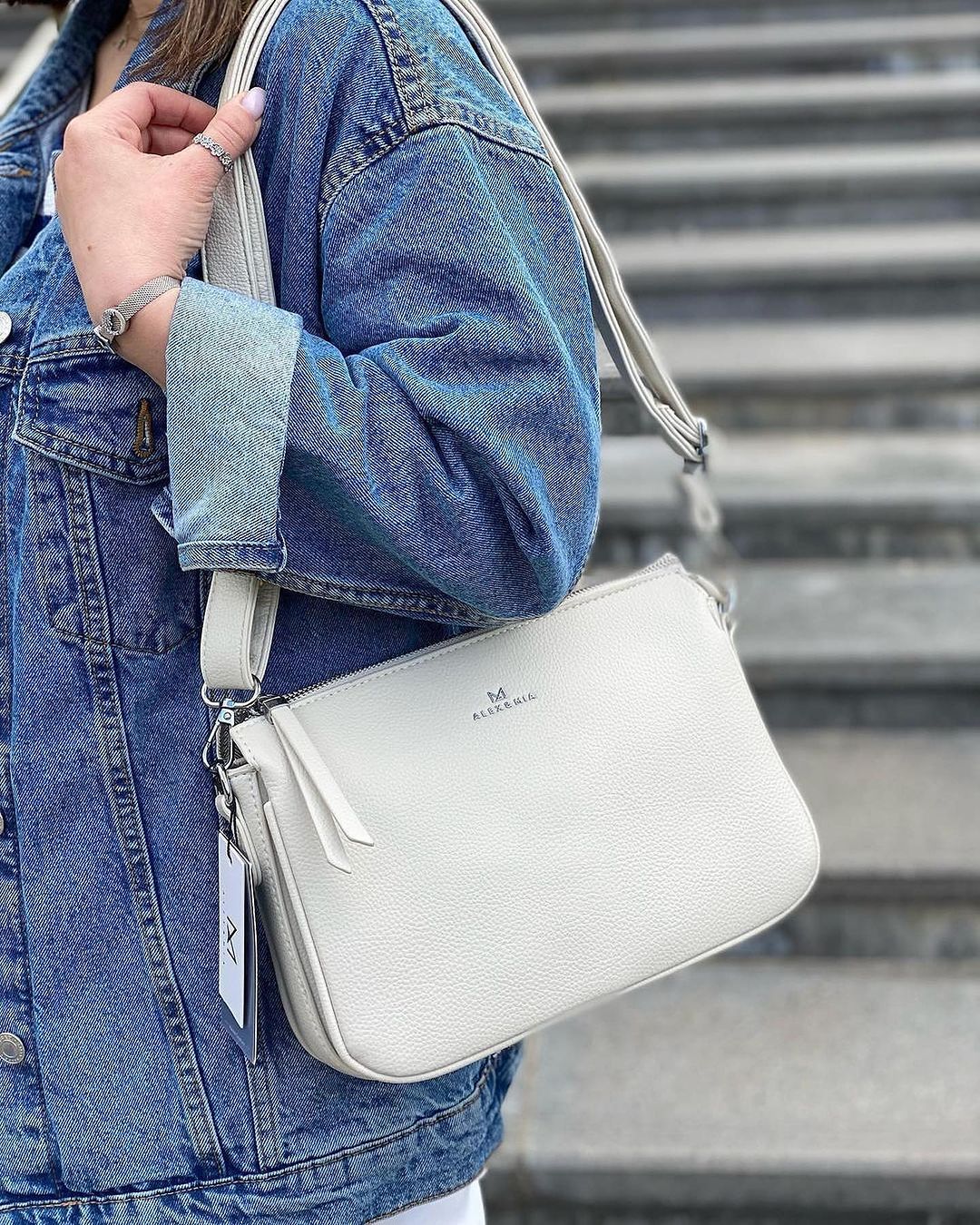 22 Stylish Ideas for the Perfect Women's Work Purse – Leather ...