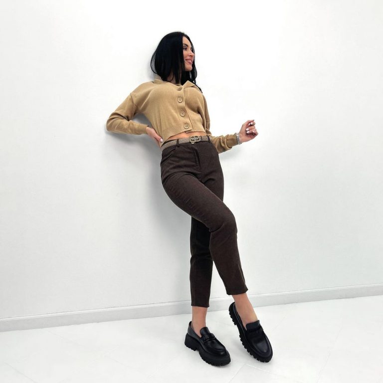 21 Stylish Ideas for Women's Slacks for Work - Professional Outfits and ...