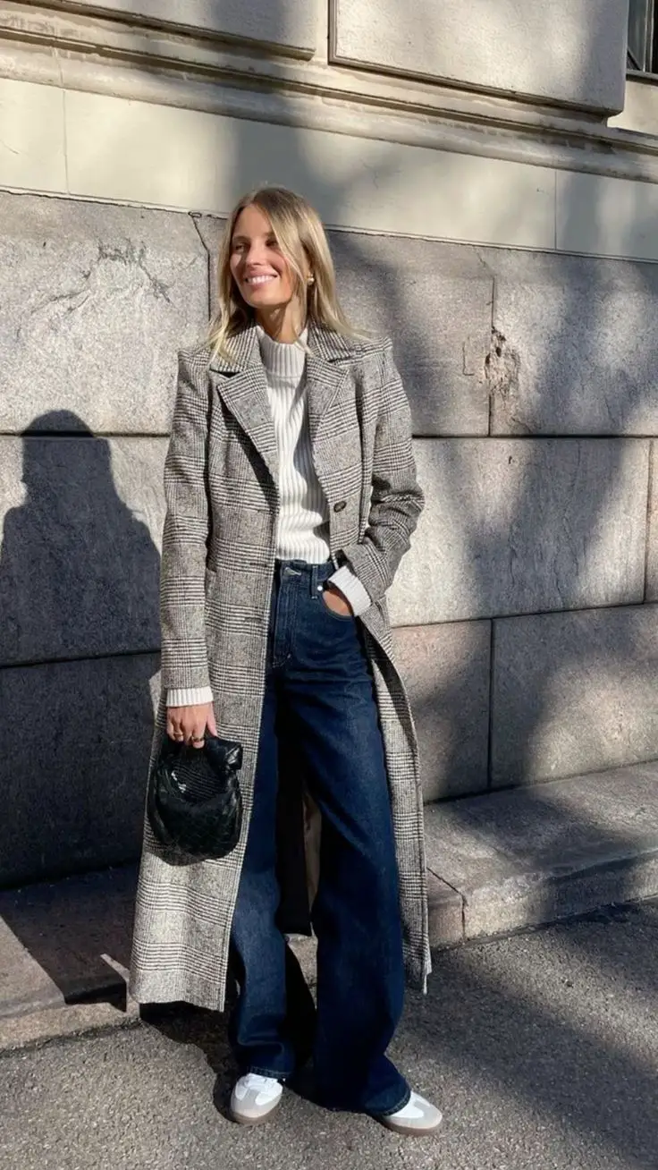 22 Fall Outfit Ideas for College - Cute, Casual, and Comfy Styles for ...