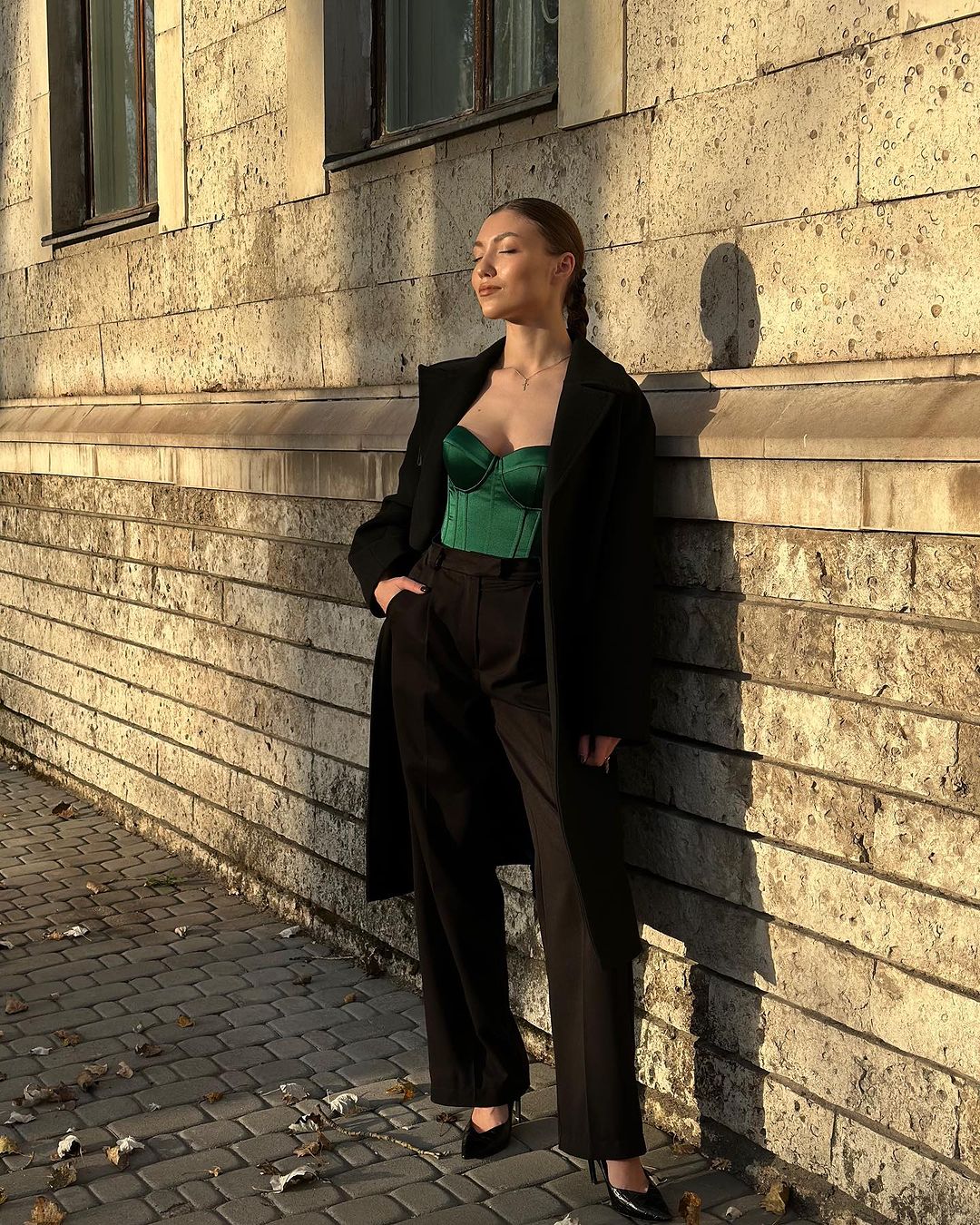 Explore 23 Unique Women's Fall Apparel Ideas - Stylish Designs and Trends